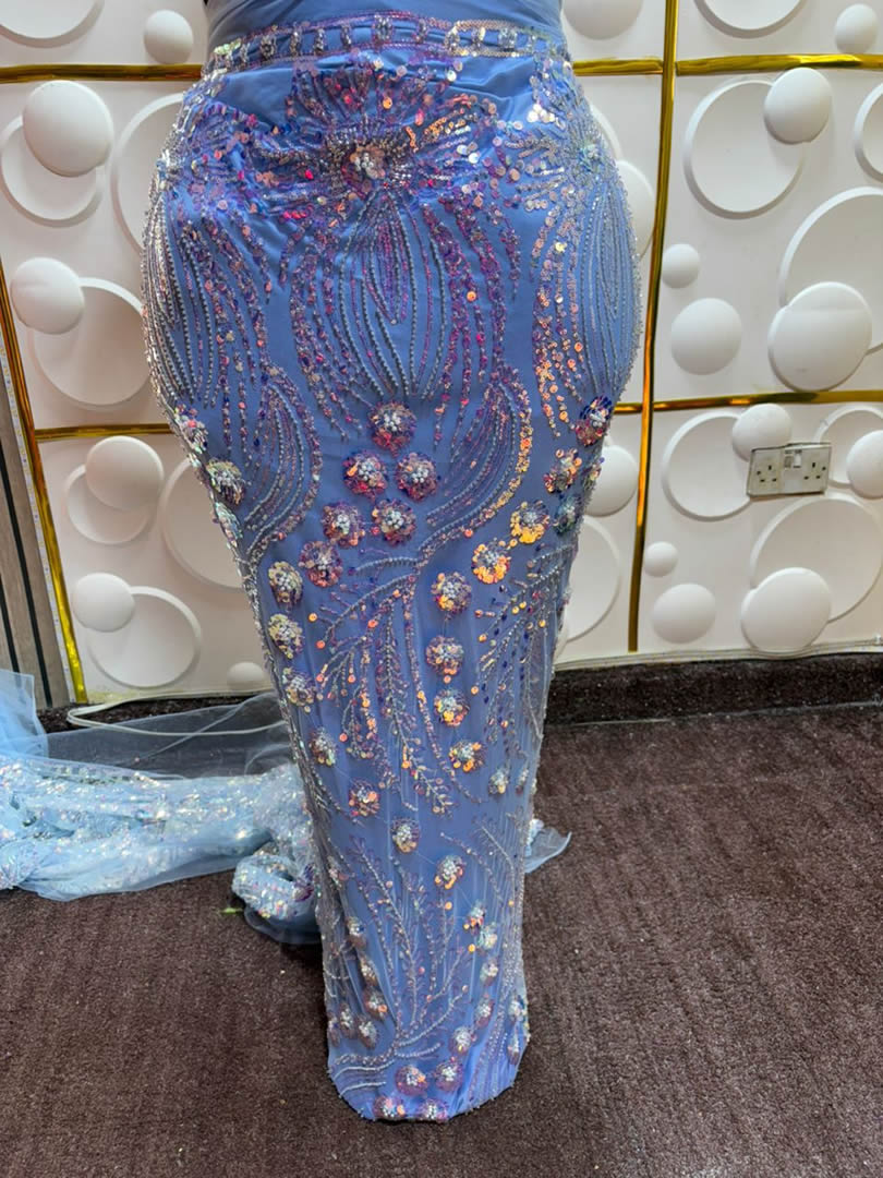 Opulent Lace – Moon Fabrics